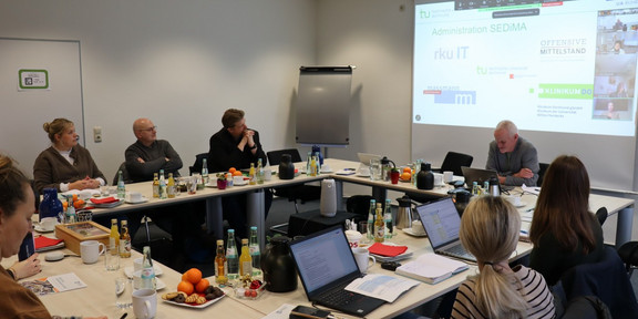 Vielfalt fördern über Schlüsselstellen im Erwerbsleben - neues Projekt ...